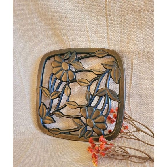 Other | Vintage Brass Daisy Trivet | Poshmark